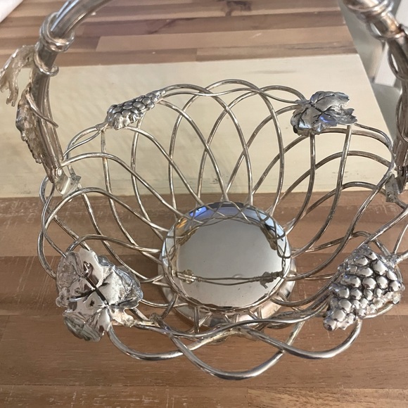 Godinger | Accents | Vtg Godinger Silver Plated Basket Wfolding Handle ...